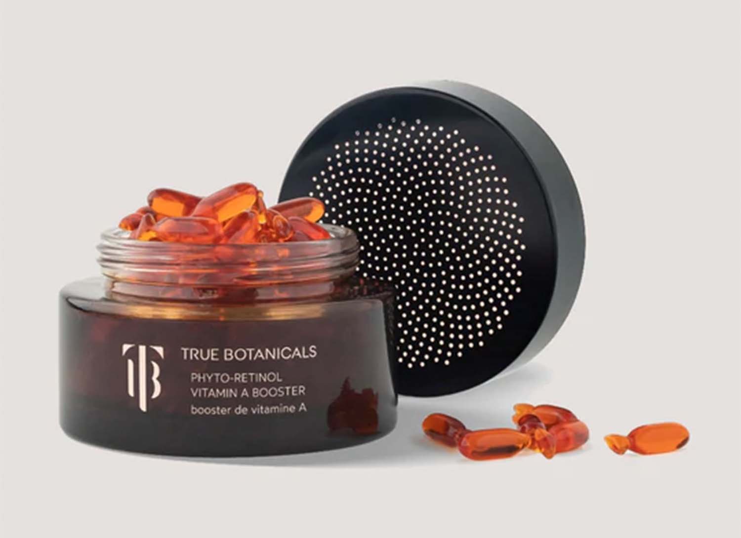 Retinol Vs. Vitamin C Skincare Routine | True Botanicals Retinol Vs. Vitamin C Skincare Routine | True Botanicals